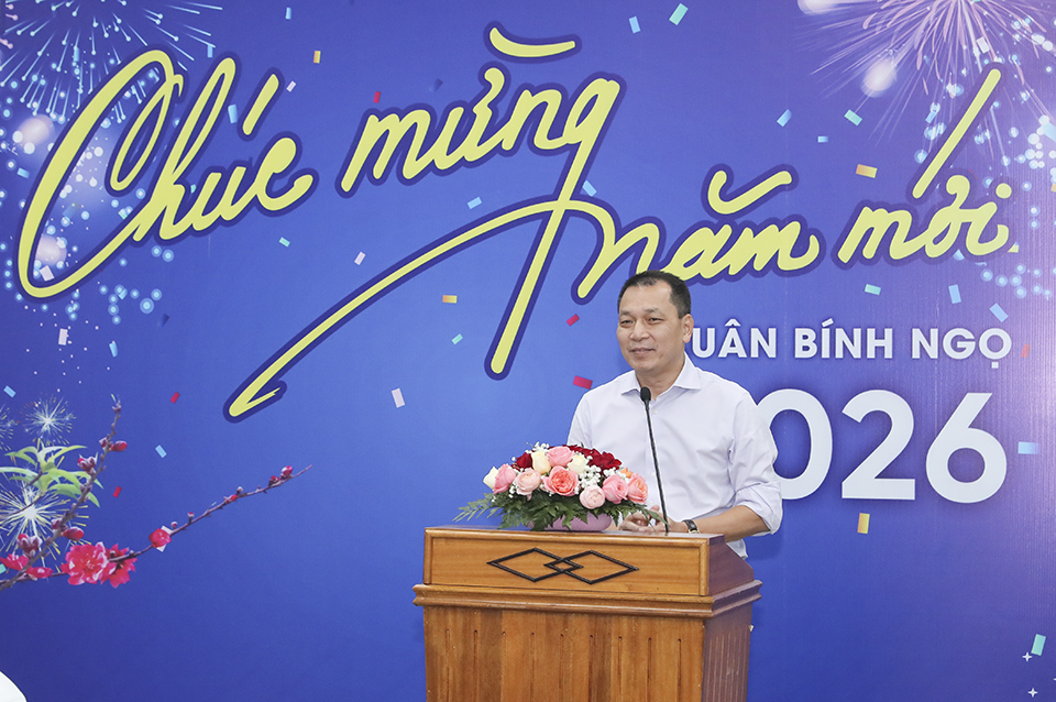 EVN gặp mặt cán bộ hưu trí nguyên lãnh đạo ngành Điện khu vực phía Nam